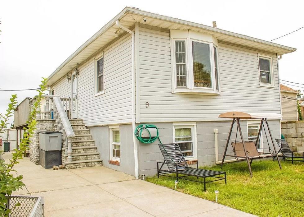 9 Beacon Ct Brooklyn NY 11229 | Property Details | ComeHome